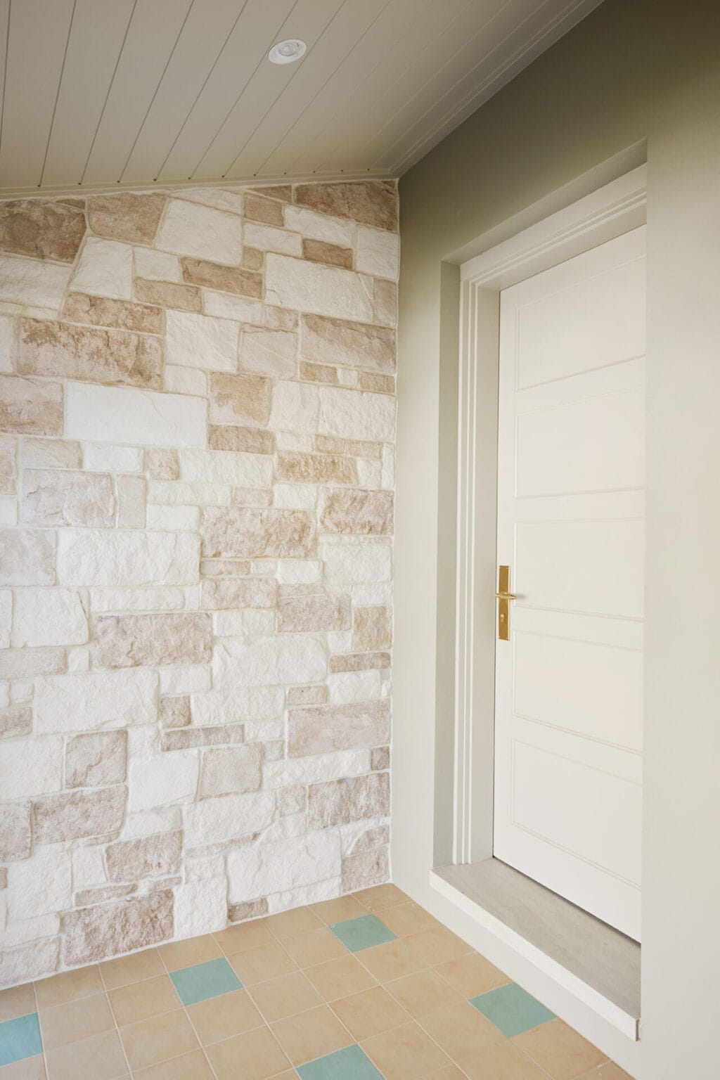 What is veneer stone? | Stone Cladding